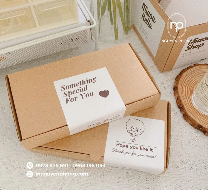 In tem dán hộp - Tạo ấn tượng từ ánh nhìn đầu tiên